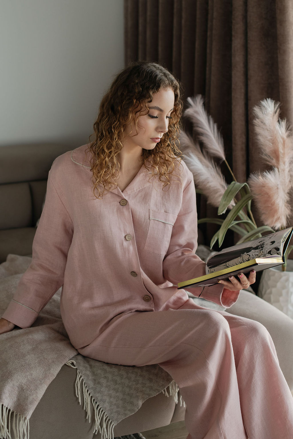 Leinen-Pyjama-Set SERENE in Staubig rose - Luxus & Komfort